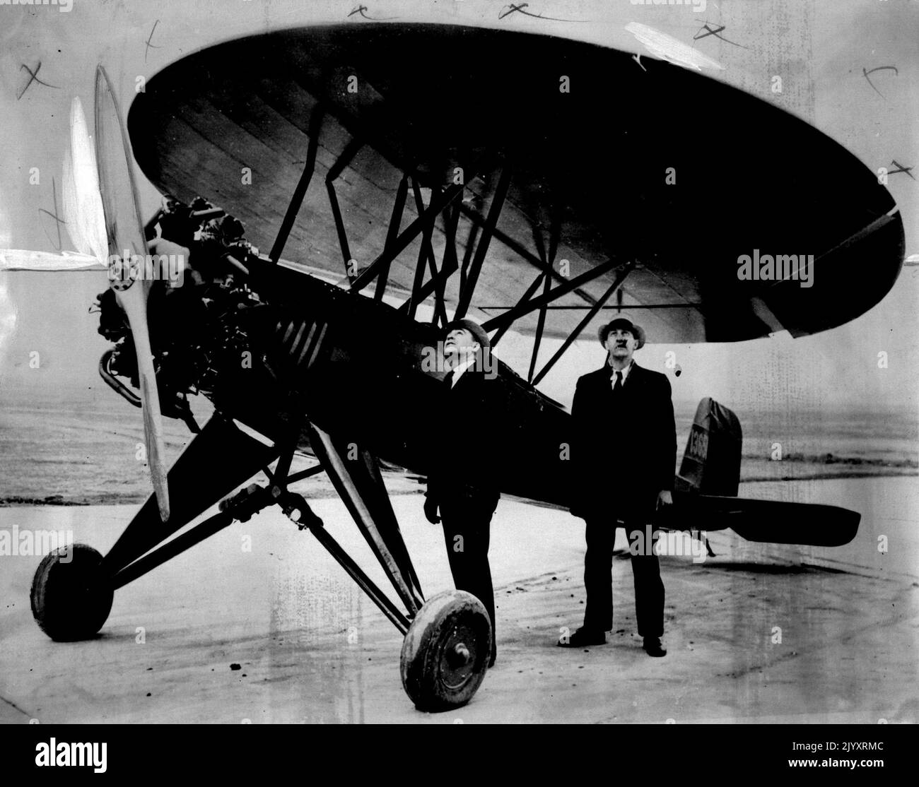 436 air wing Black and White Stock Photos & Images - Alamy