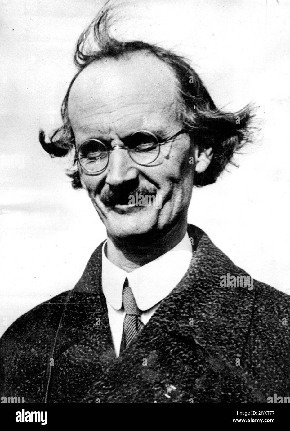 Professor auguste piccard Black and White Stock Photos & Images - Alamy