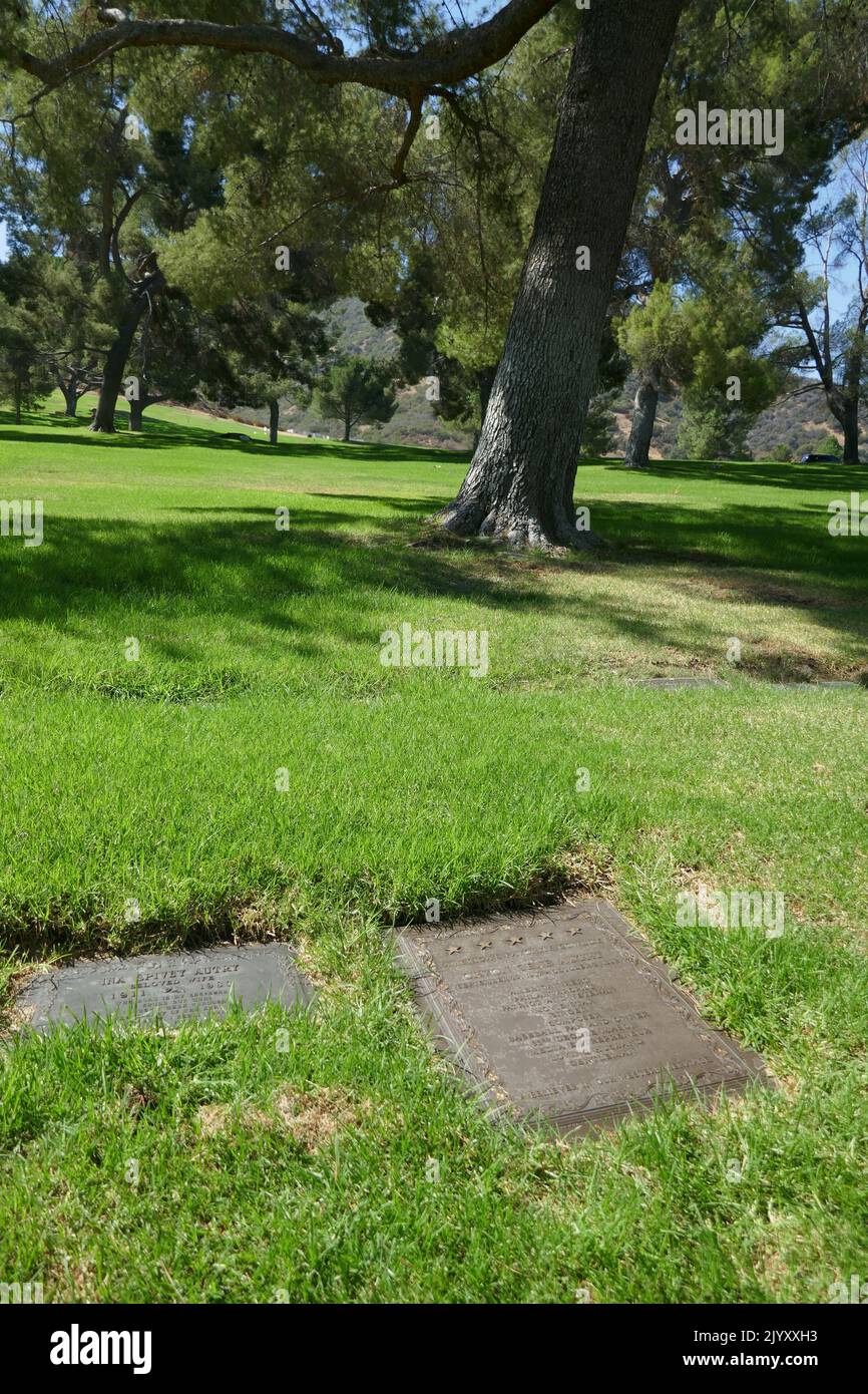 Los Angeles, California, USA 6th September 2022 Actor/Singer Gene Autry's Grave in Sheltering ...