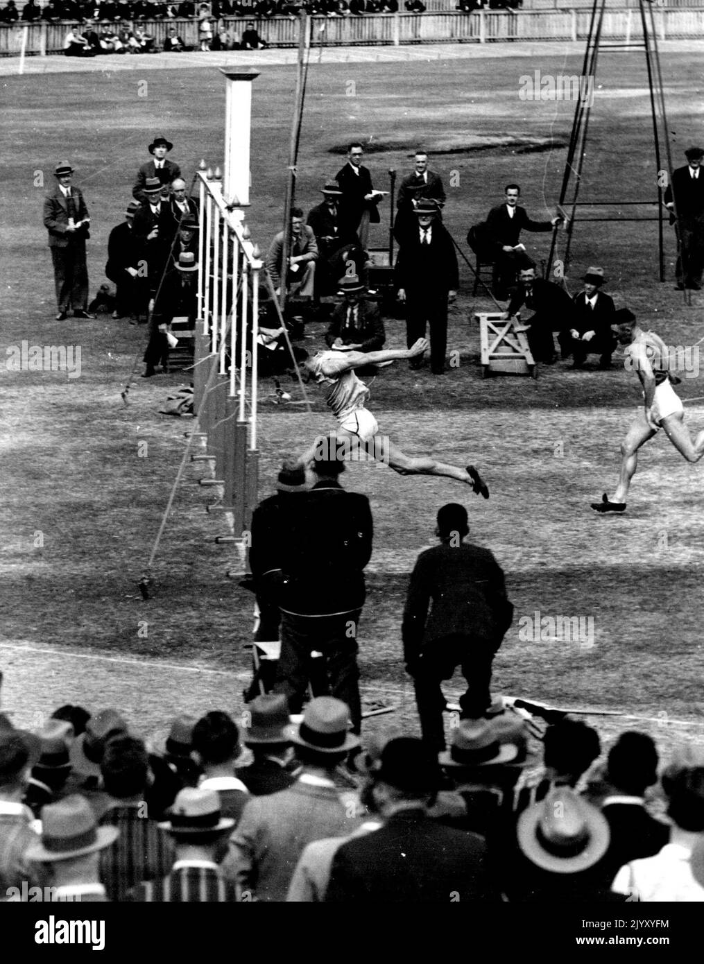 A. Patton (new Rugby League Winger) winning the 6th heat of the Stawell ...