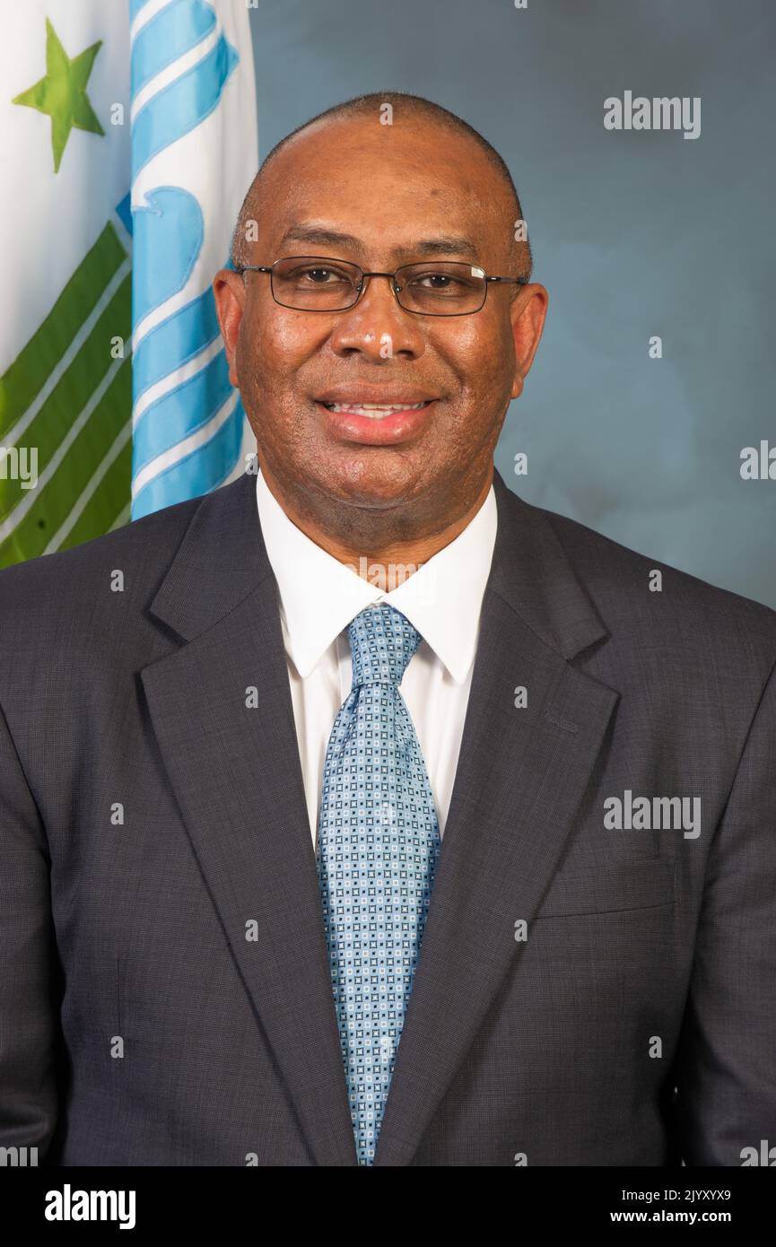 Office of field operations hi-res stock photography and images - Alamy