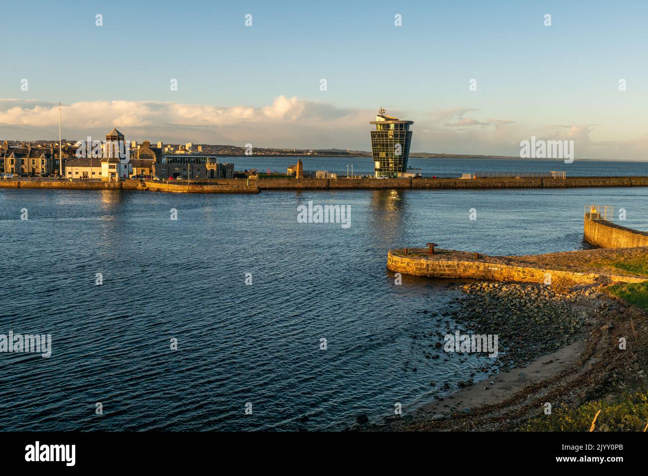 Aberdeen, Scotland, UK, November 20th 2022, Aberdeen River Dee estuary ...