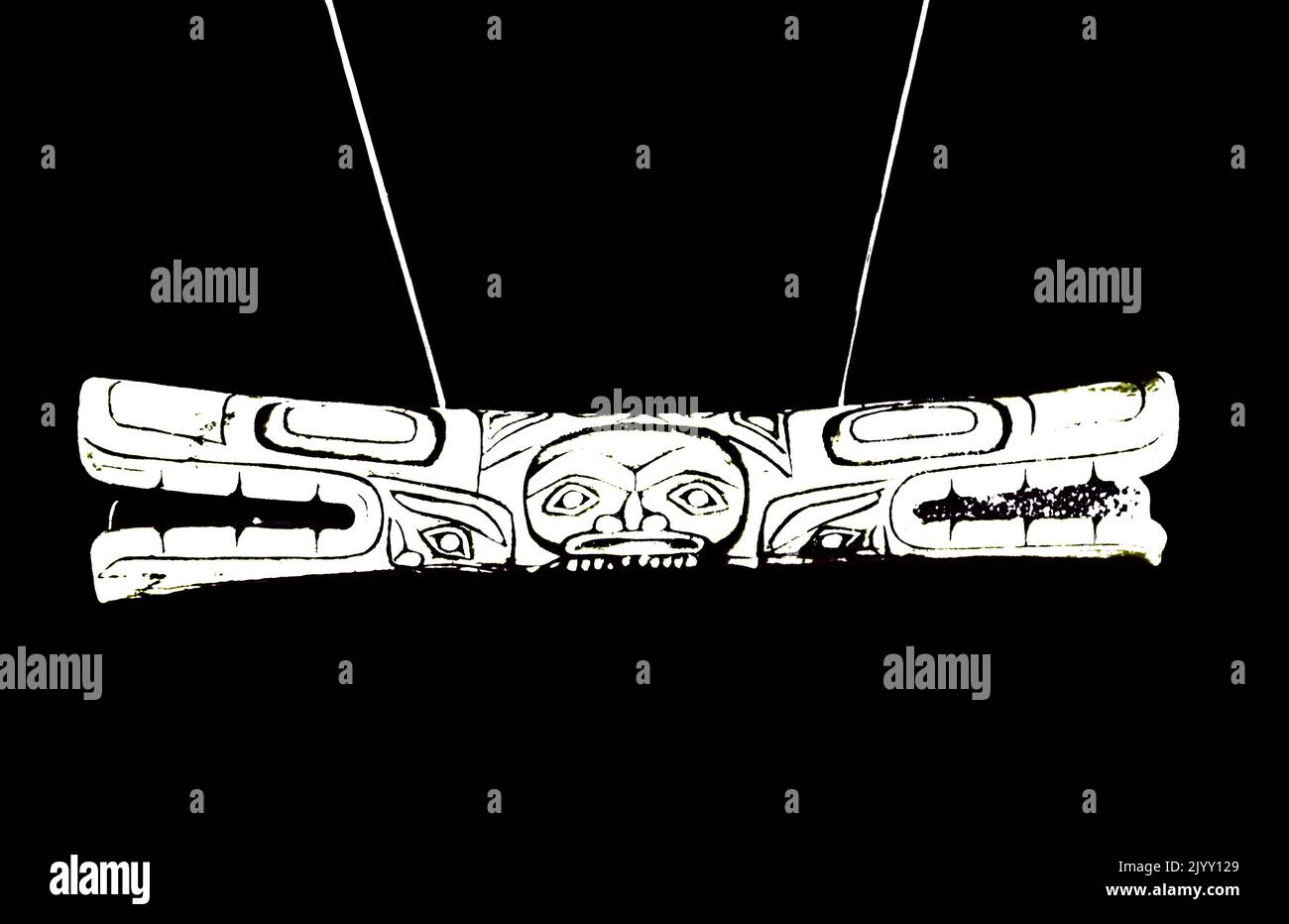 Native Indian ivory decorative ornament, Eskimo, (Inuit). Canada 1870 ...
