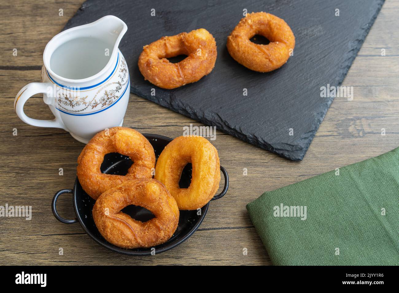 Anis donuts. Traditional sweet from Asturias, in Spain Stock Photo - Alamy
