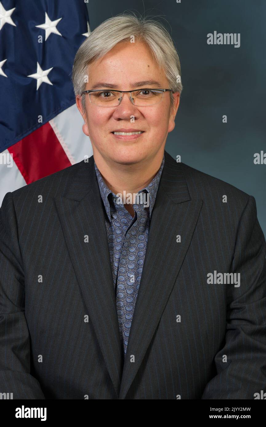 Jennifer senior hi-res stock photography and images - Alamy