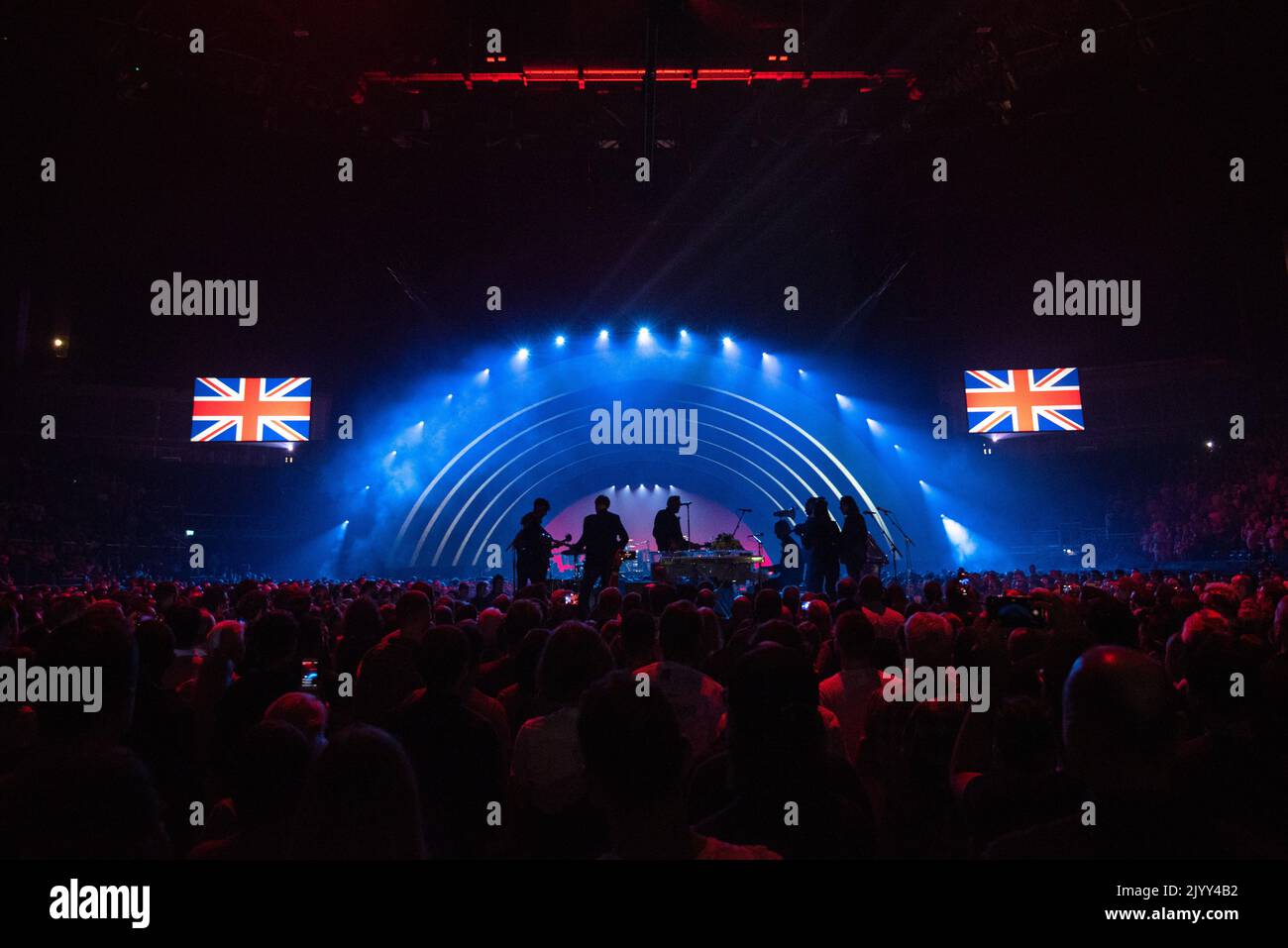 Aracde fire hi-res stock photography and images - Alamy