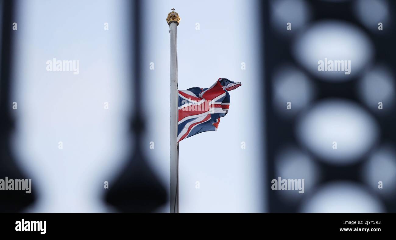London, Britain. 8th Sep, 2022. A British national flag flies at half ...