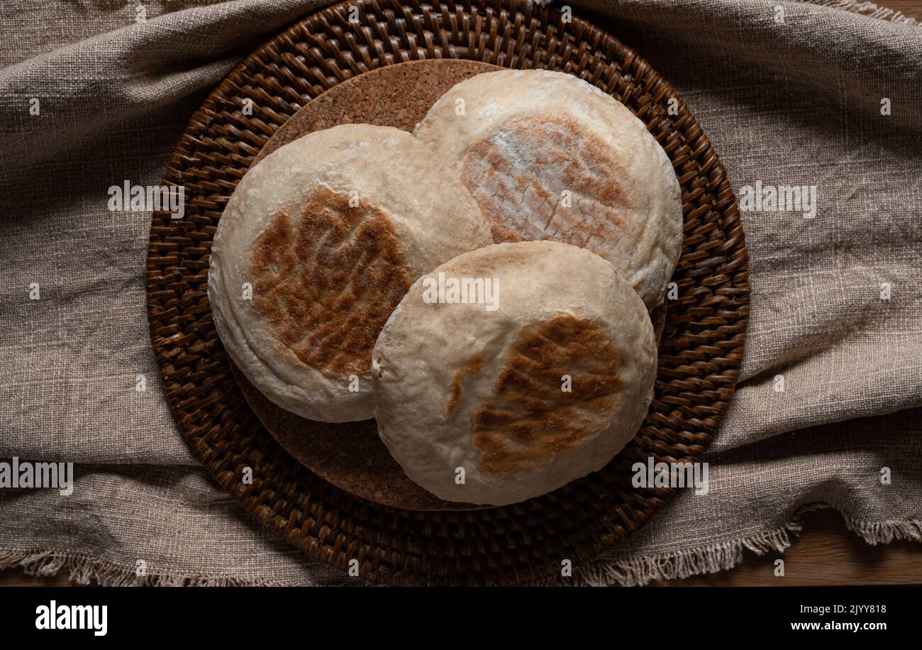 Traditional Portuguese bread Bolo Do Caco Stock Photo - Alamy