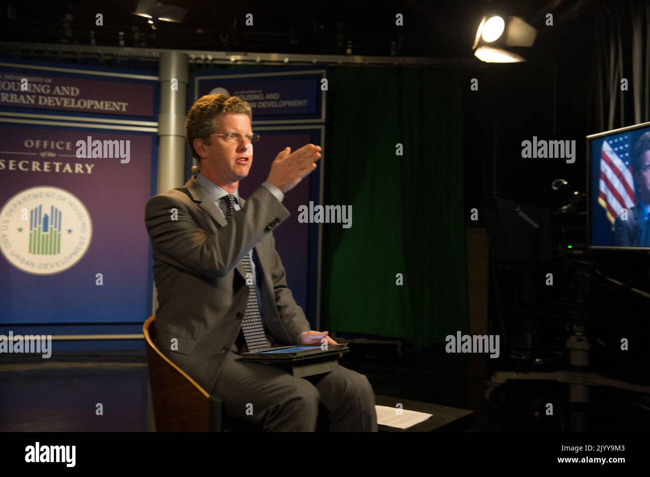 Secretary Shaun Donovan in studio for MSNBC interview Stock Photo - Alamy