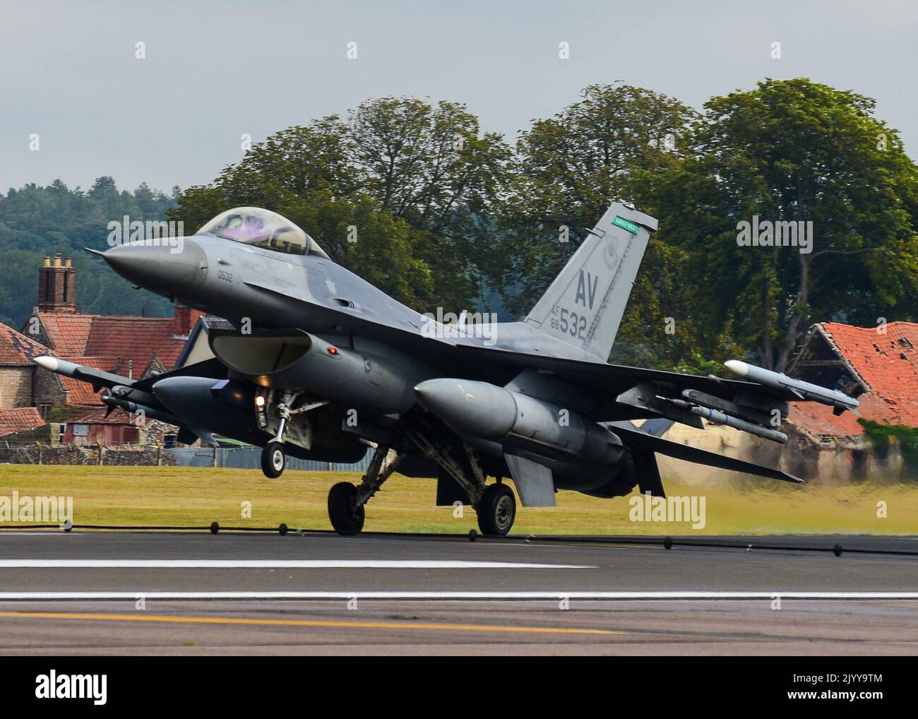 A U.S. Air Force F-16C Fighting Falcon pilot assigned to the 555th ...