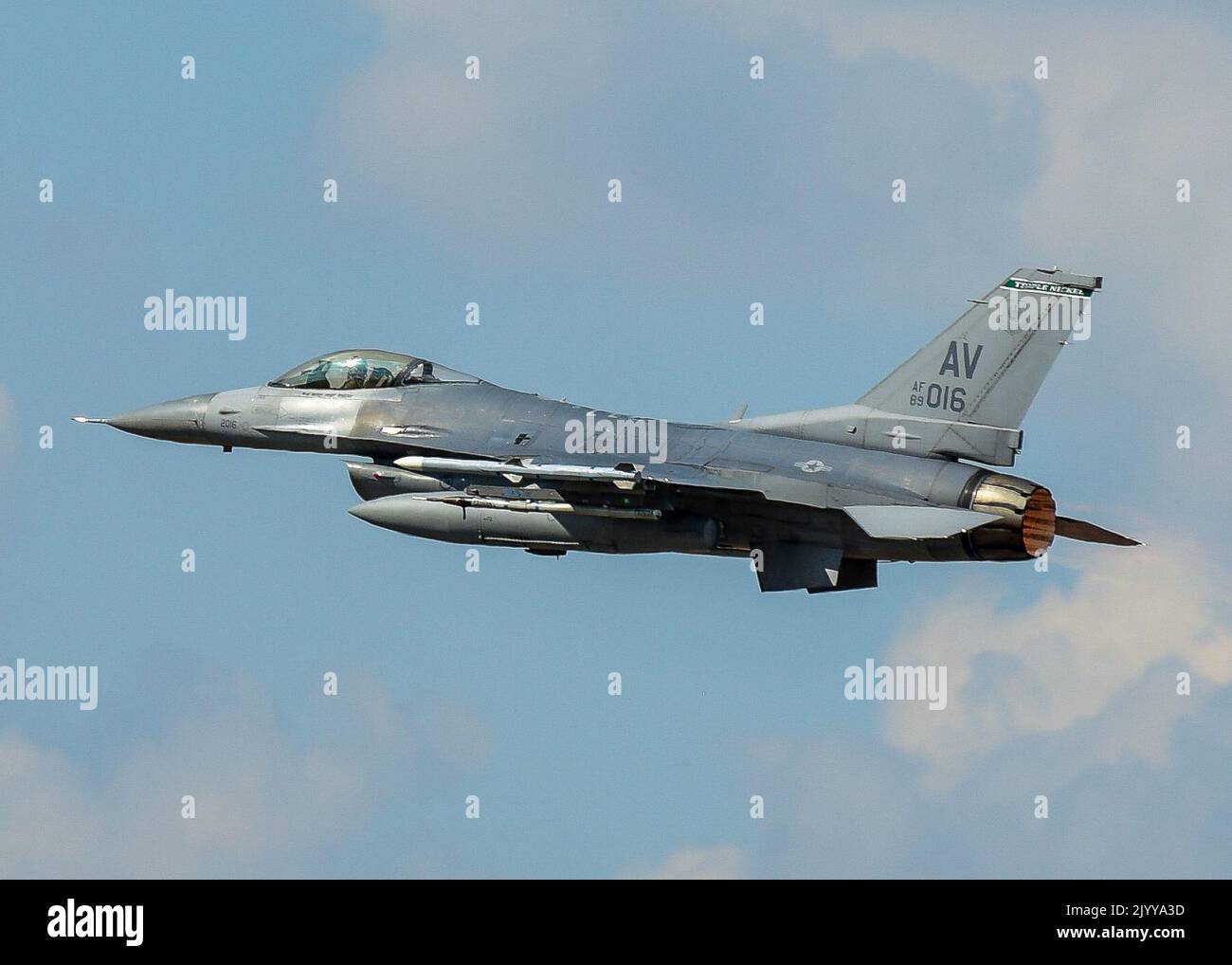 A U.S. Air Force F-16C Fighting Falcon assigned to the 555th Fighter ...