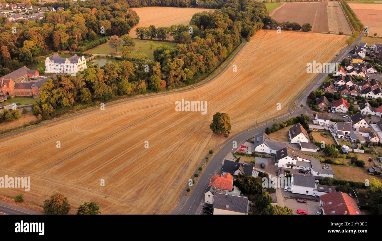 Castle top farm hi-res stock photography and images - Alamy