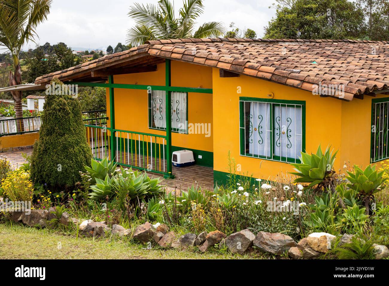 Antioqueña rural peasant house - Traditional architecture of Colombia ...