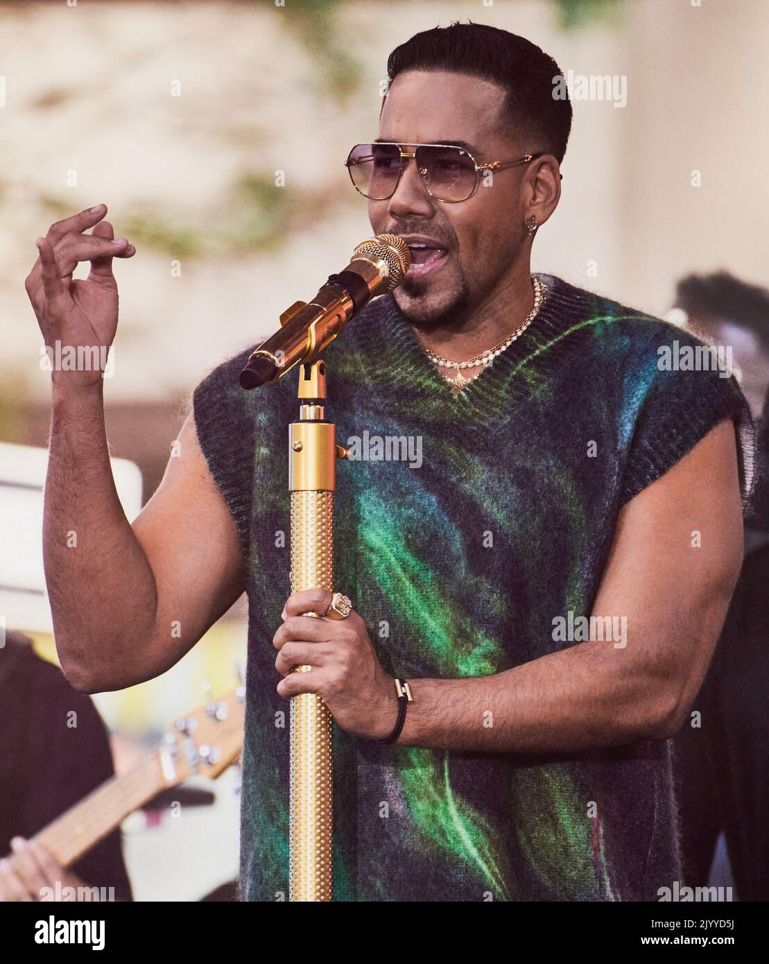 NEW YORK, NY, USA - JULY 22, 2022: Romeo Santos Performs on NBC's ...