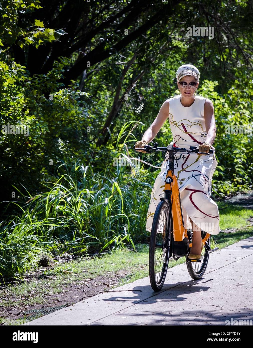 2022-09-08 11:00:08 AUSTIN - Queen Maxima goes on a bike ride with ...