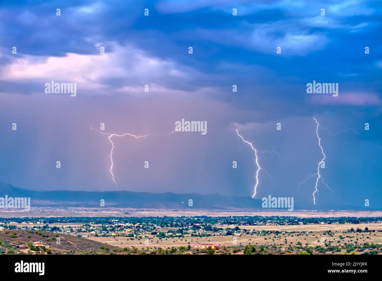 A lightning storm building over Mingus Mountain just east of Chino ...