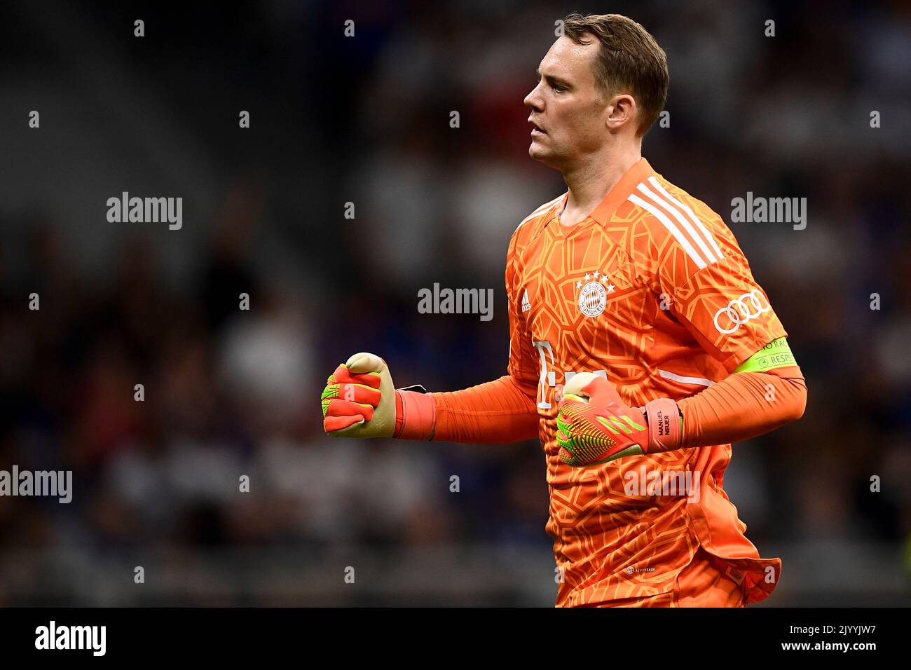 Manuel neuer fc munich football player hi-res stock photography and ...