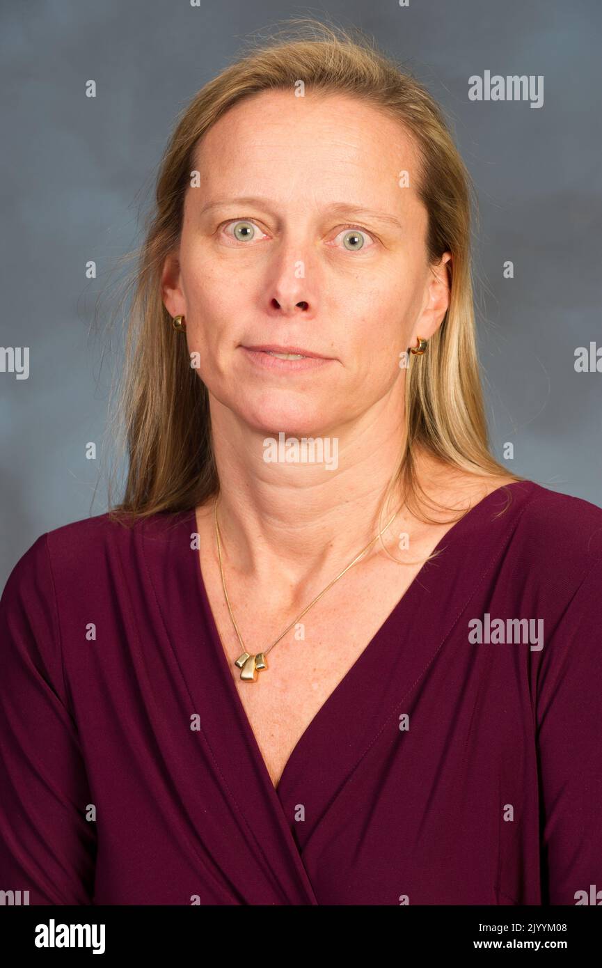 Head shot of Barbara Elliott, Senior Advisor to the Deputy Secretary ...