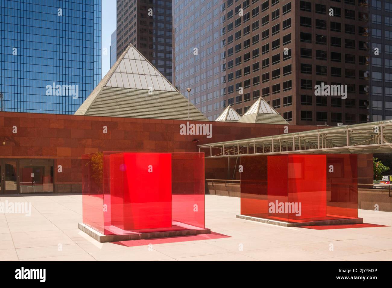 Sculpture by Larry Bell, Museum of Contemporary Art, Los Angeles ...