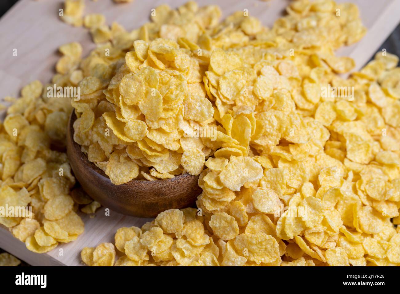 dry breakfast corn flakes of yellow color, preparation of corn dry ...