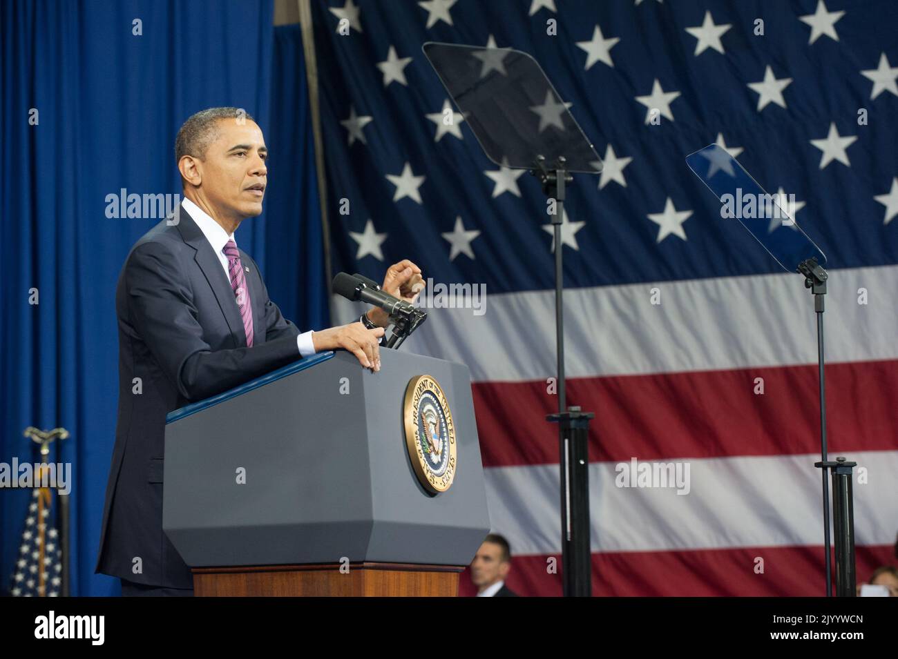 Address on the economy by President Barack Obama at the James Lee ...