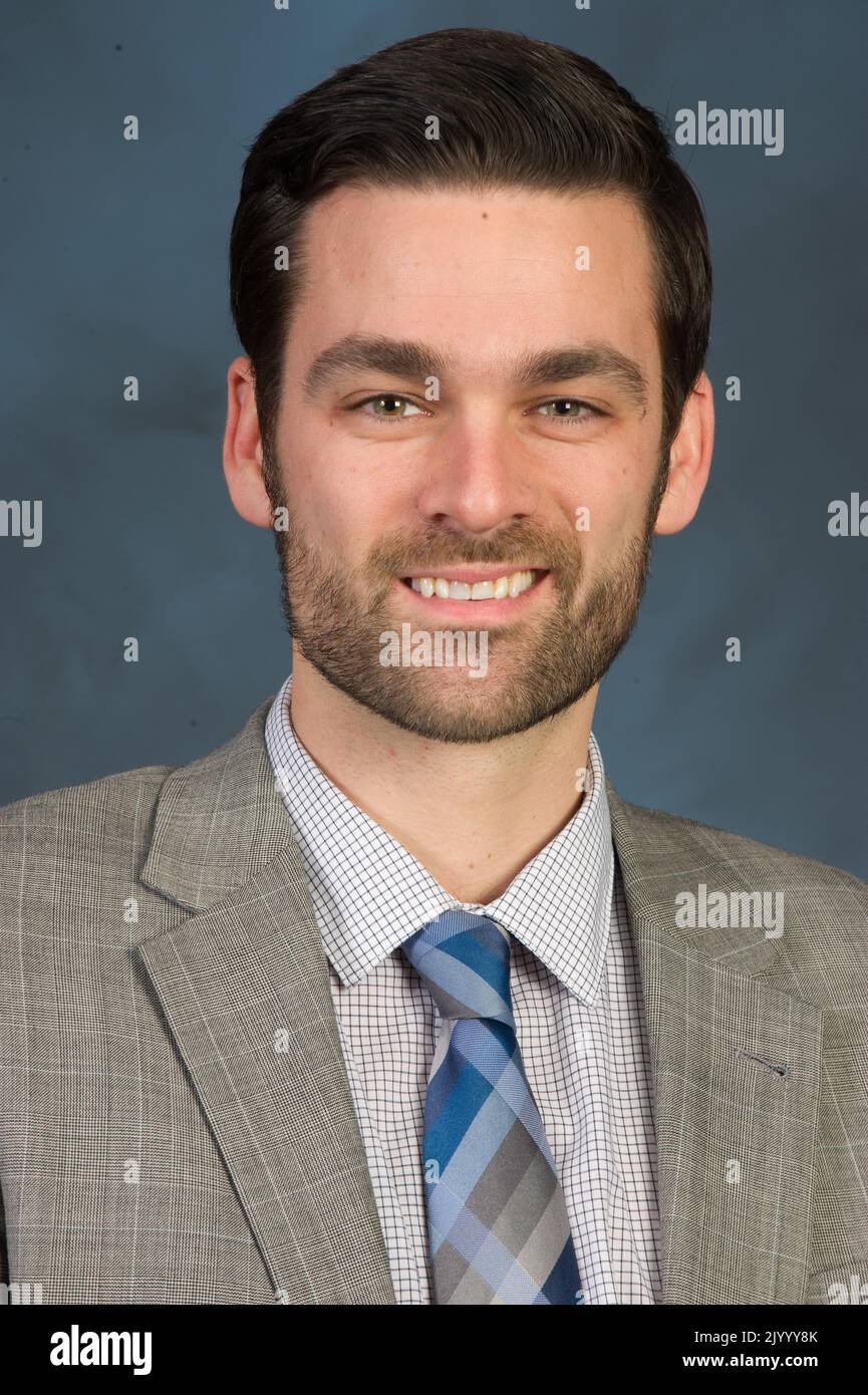 Head shot headshot portrait manager hi-res stock photography and images ...