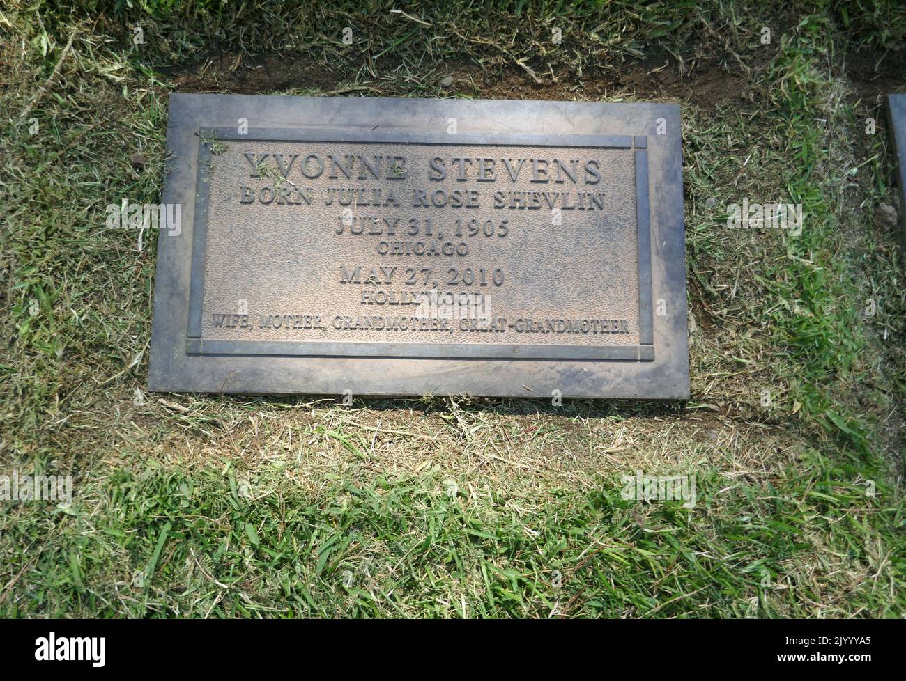 Los Angeles, California, USA 6th September 2022 Actress Yvonne Stevens ...
