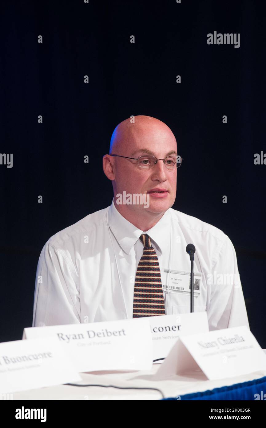 World AIDS Day Forum at HUD headquarters, focusing on Housing ...