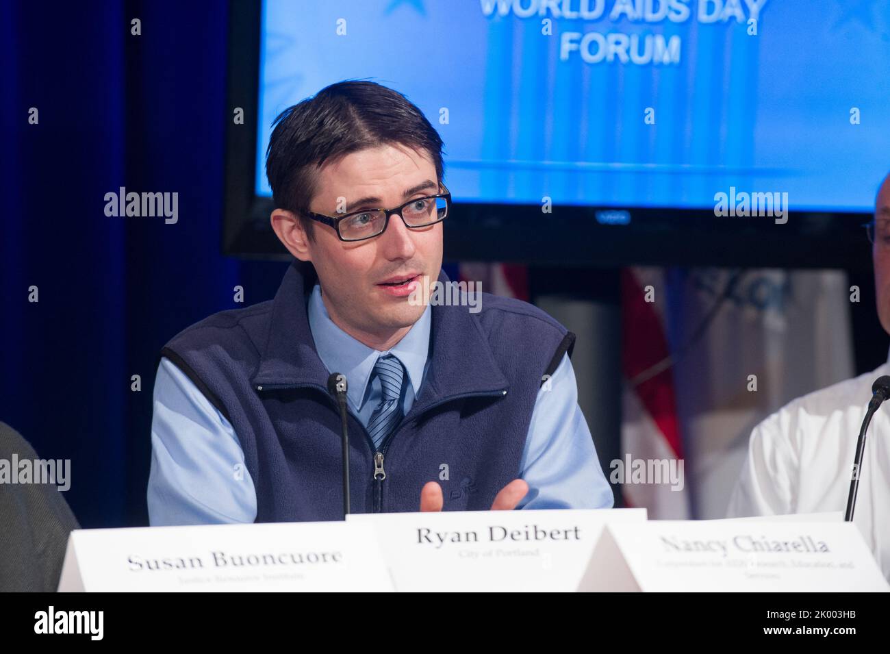 World AIDS Day Forum at HUD headquarters, focusing on Housing ...