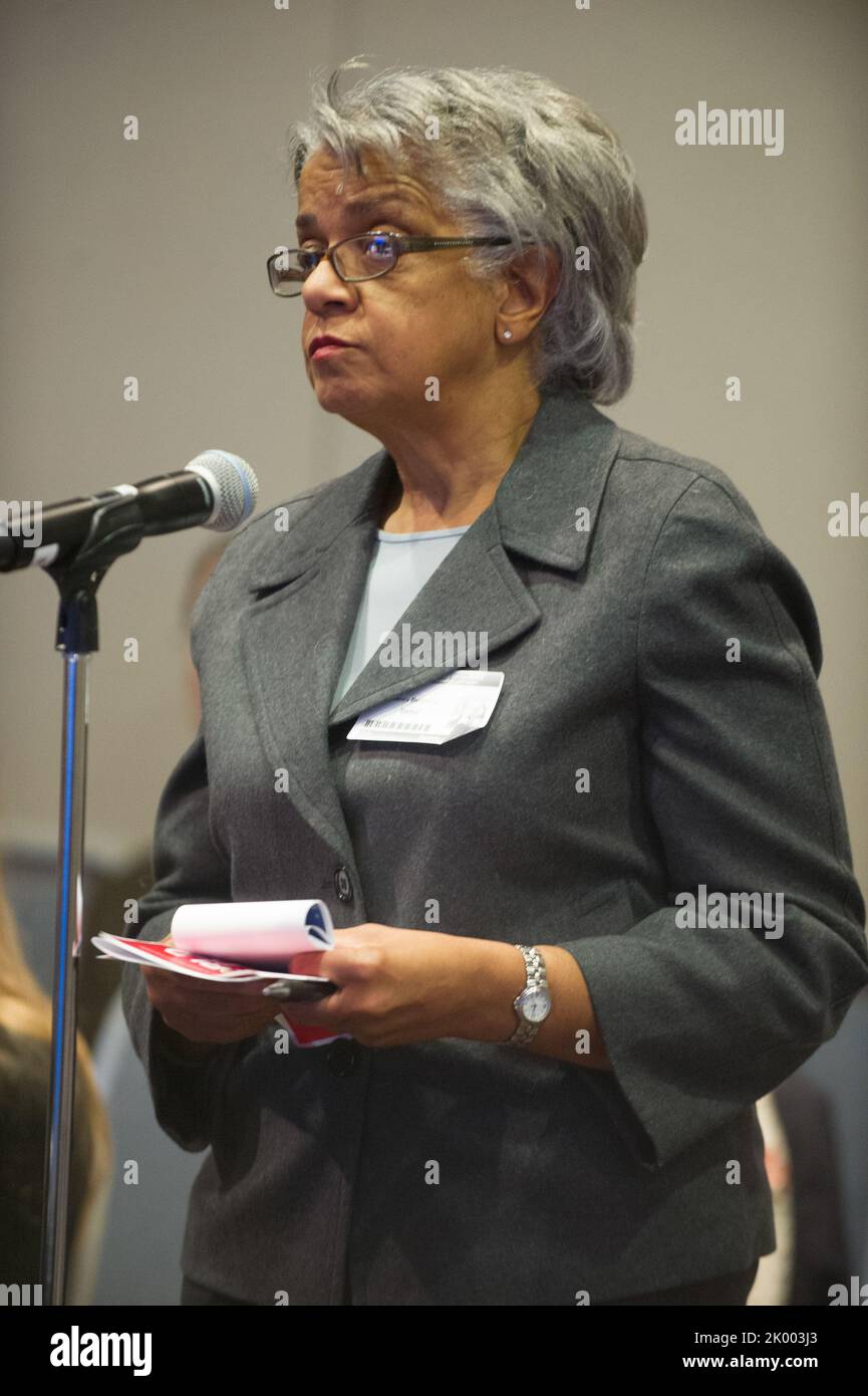 World AIDS Day Forum at HUD headquarters, focusing on Housing ...