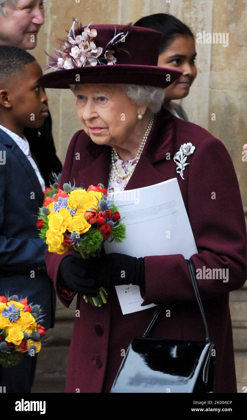 Her majesty the queen dies Stock Photo - Alamy