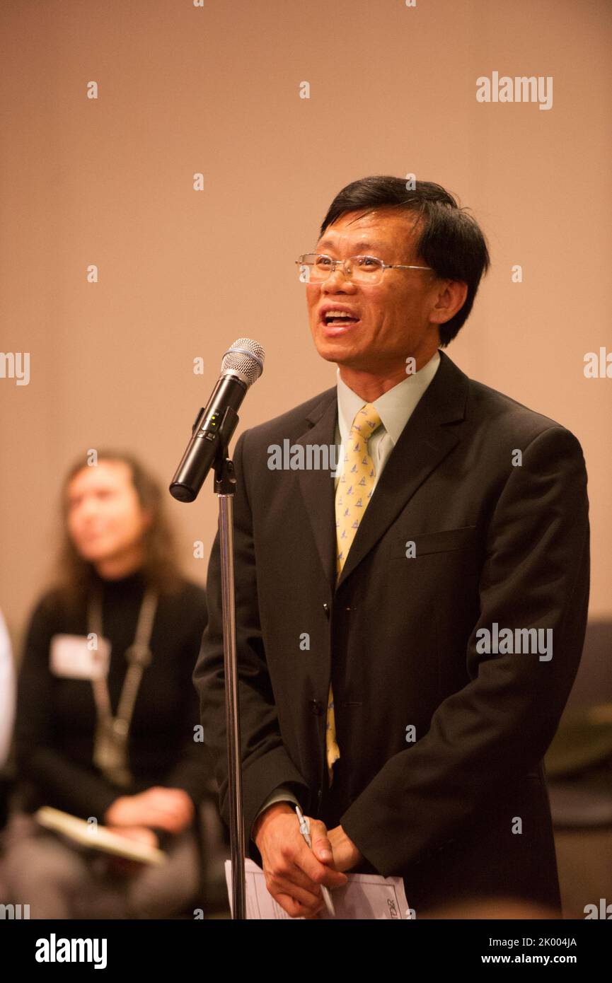 Global Urban Indicators presentation at HUD headquarters, with Deputy ...