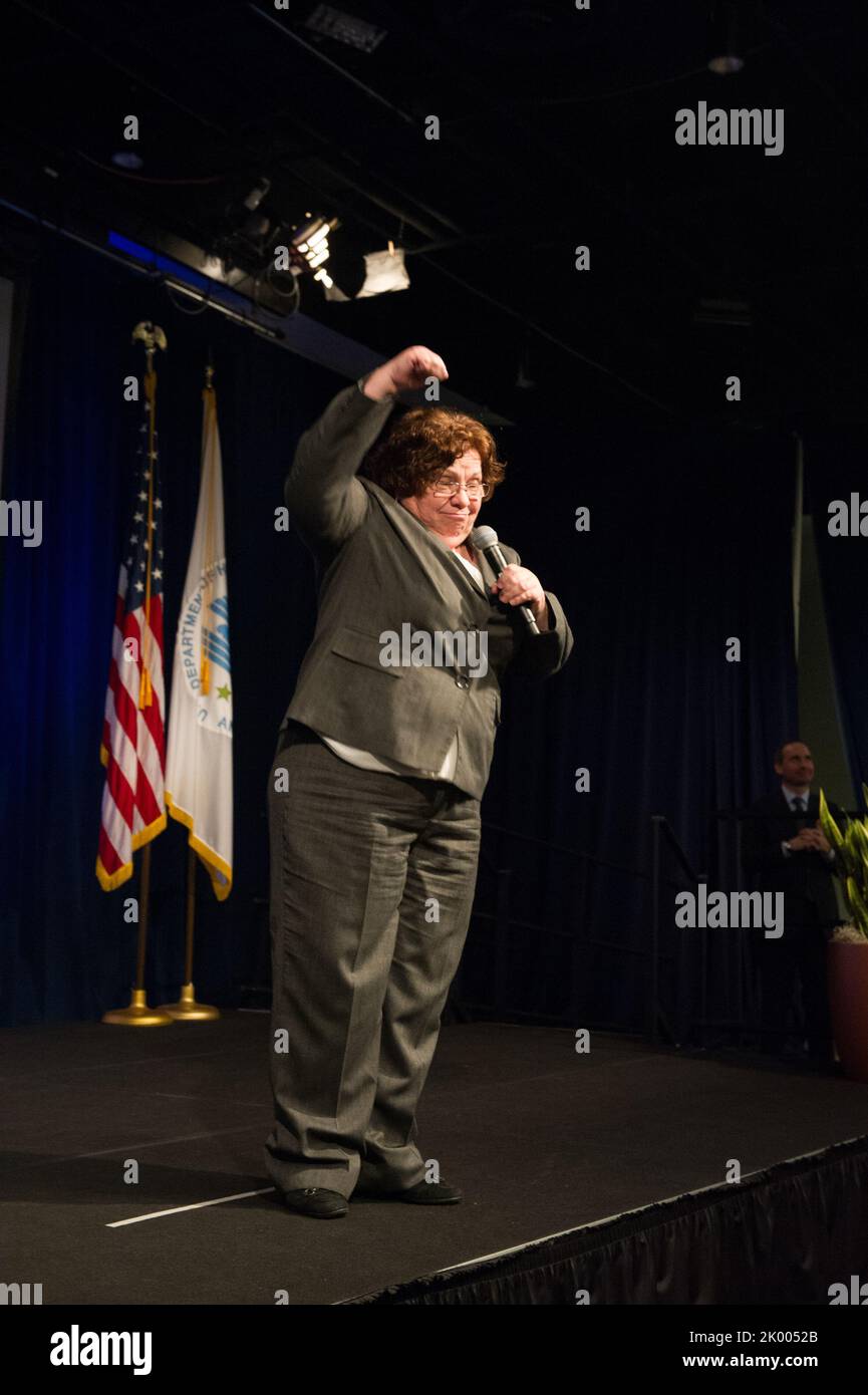 Town Hall Meeting at HUD headquarters, with Deputy Secretary Ron Sims ...