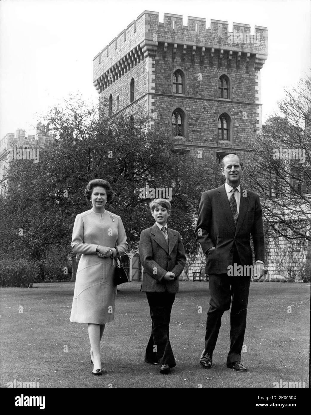 Queen elizabeth ii 1976 london Black and White Stock Photos & Images ...