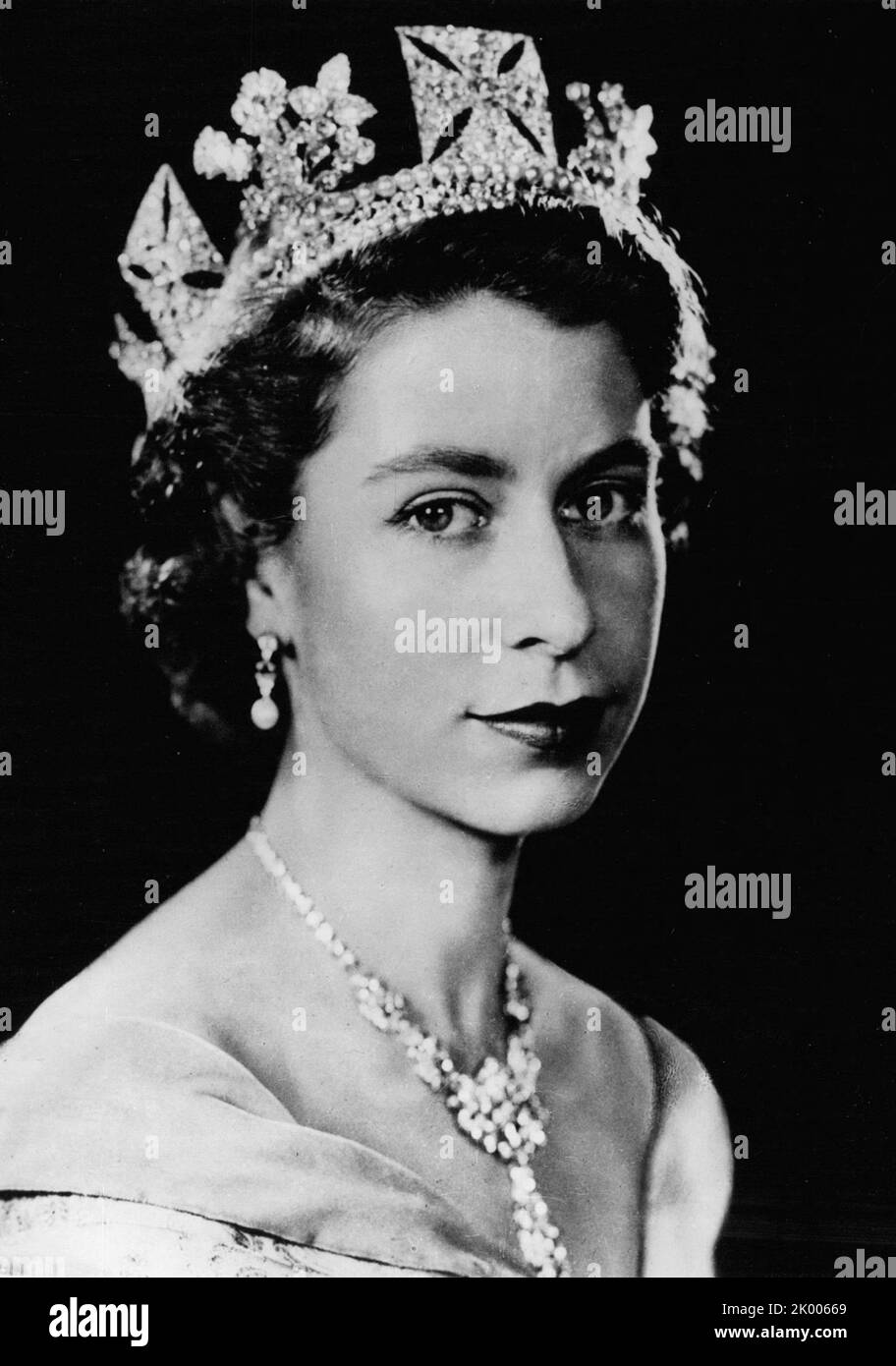 Nov 1, 1952 - London, England, United Kingdom - The first Command ...