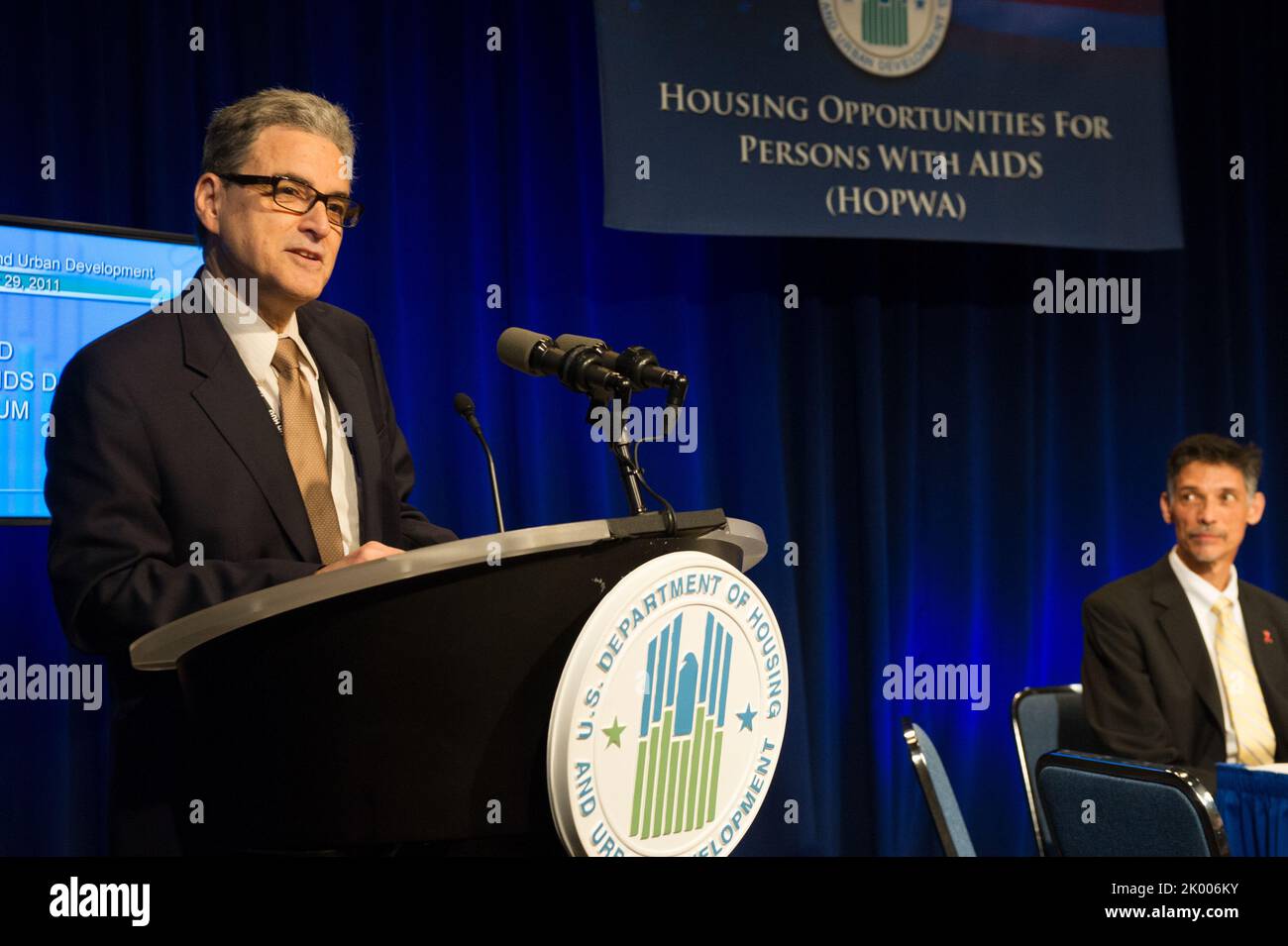 World AIDS Day Forum at HUD headquarters, focusing on Housing ...