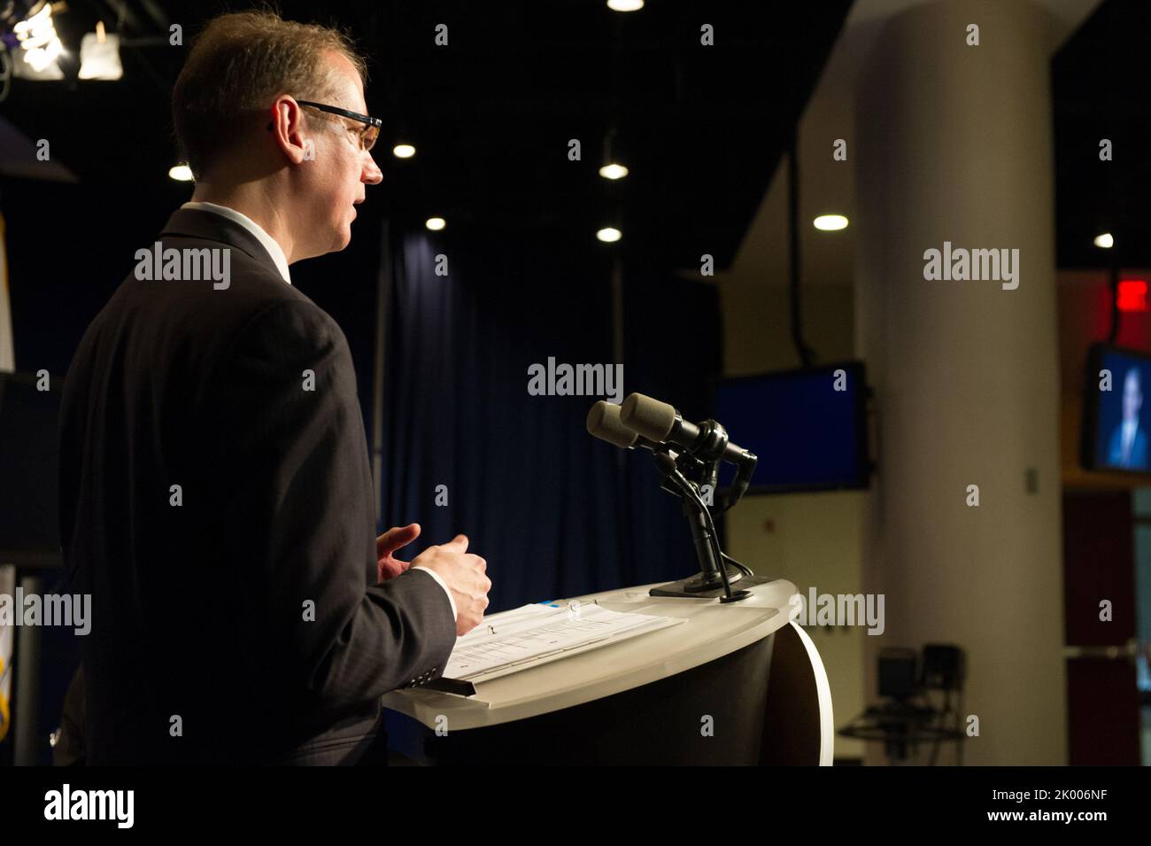 World AIDS Day Forum at HUD headquarters, focusing on Housing ...