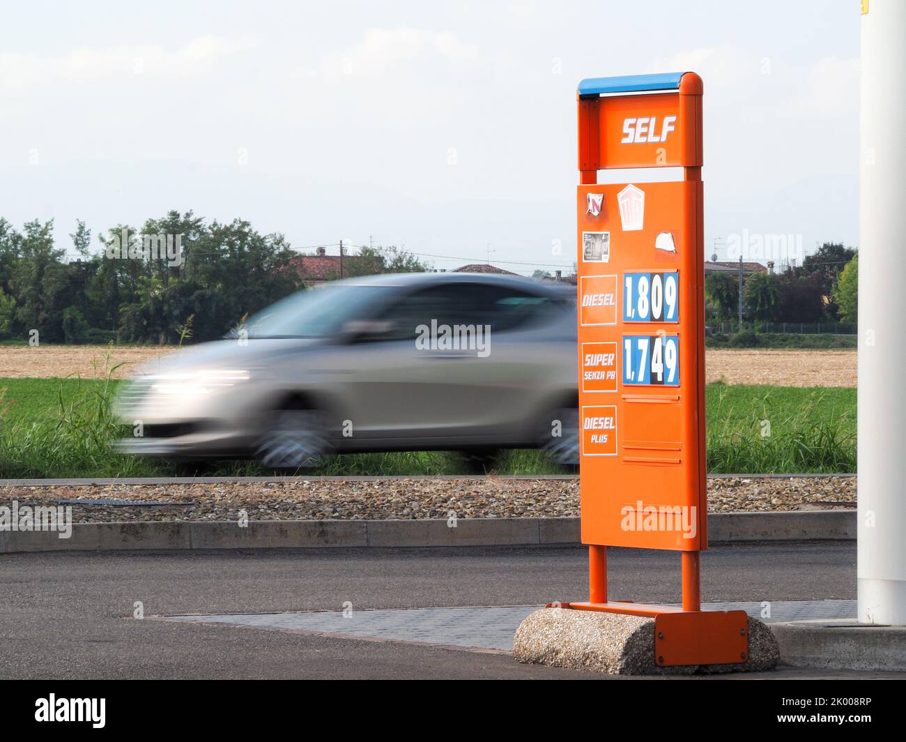 LPG gas filling stations and cars Stock Photo - Alamy