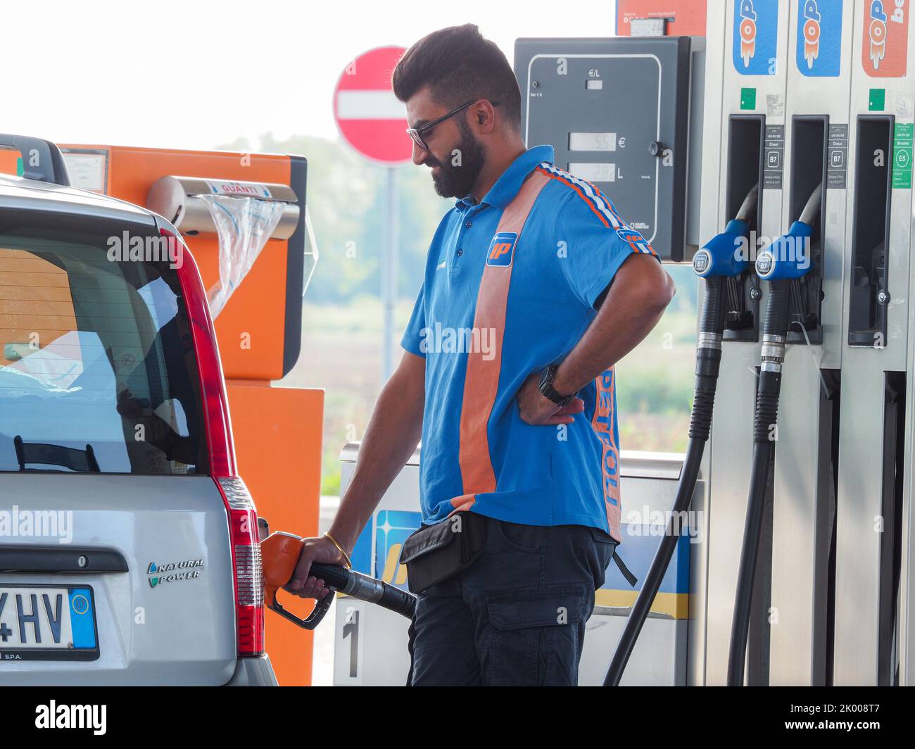 LPG gas filling stations and cars Stock Photo - Alamy