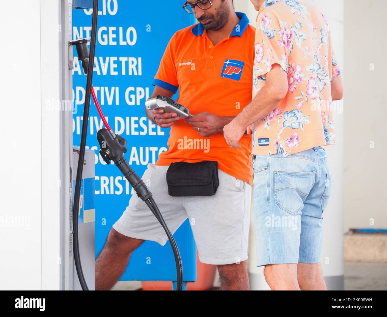 LPG gas filling stations and cars Stock Photo - Alamy