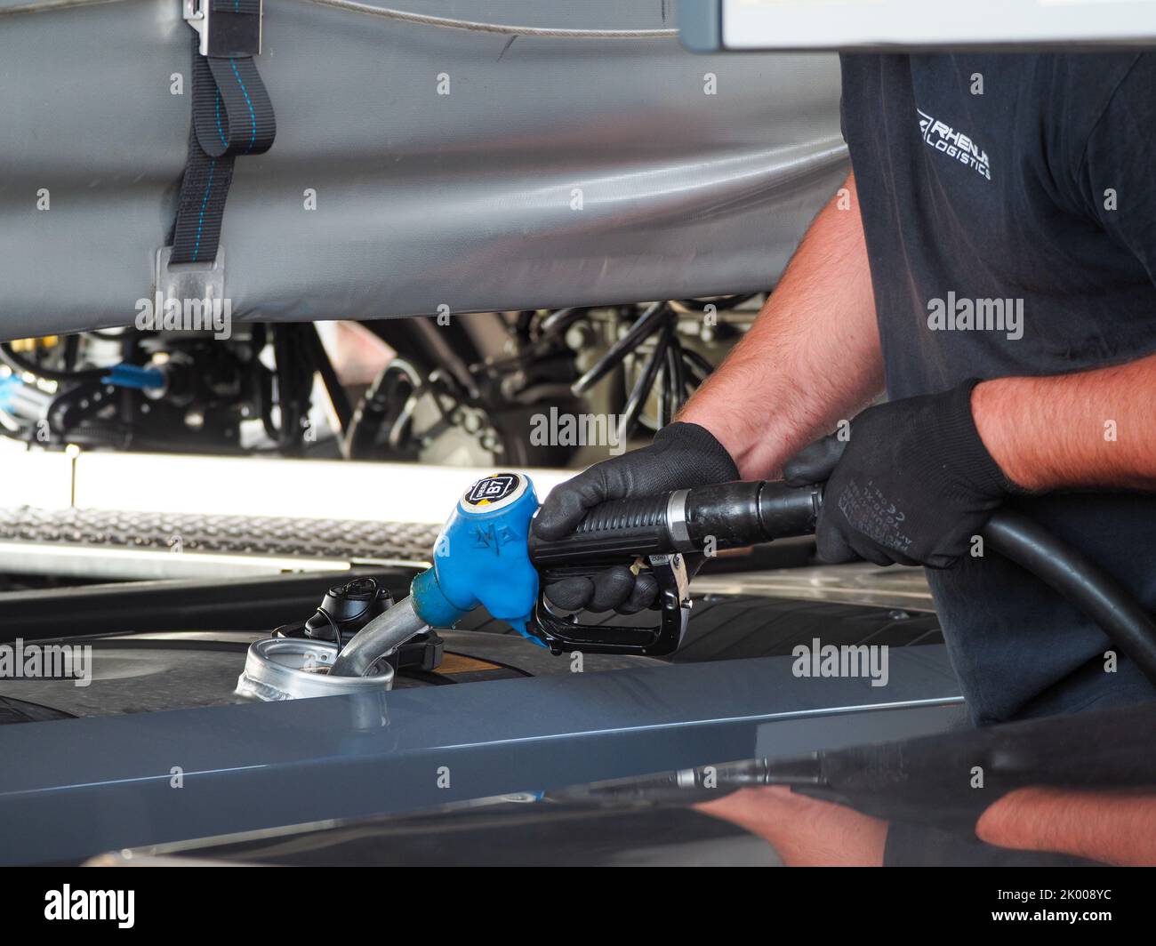 LPG gas filling stations and cars Stock Photo - Alamy
