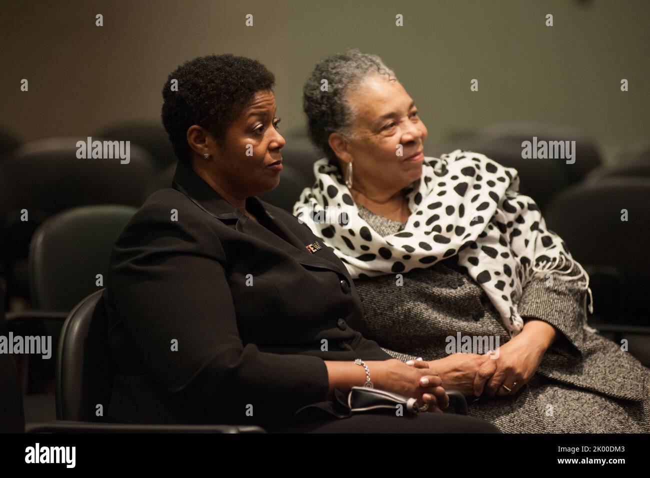 Federally Employed Women (FEW) Meeting at HUD headquarters, featuring ...