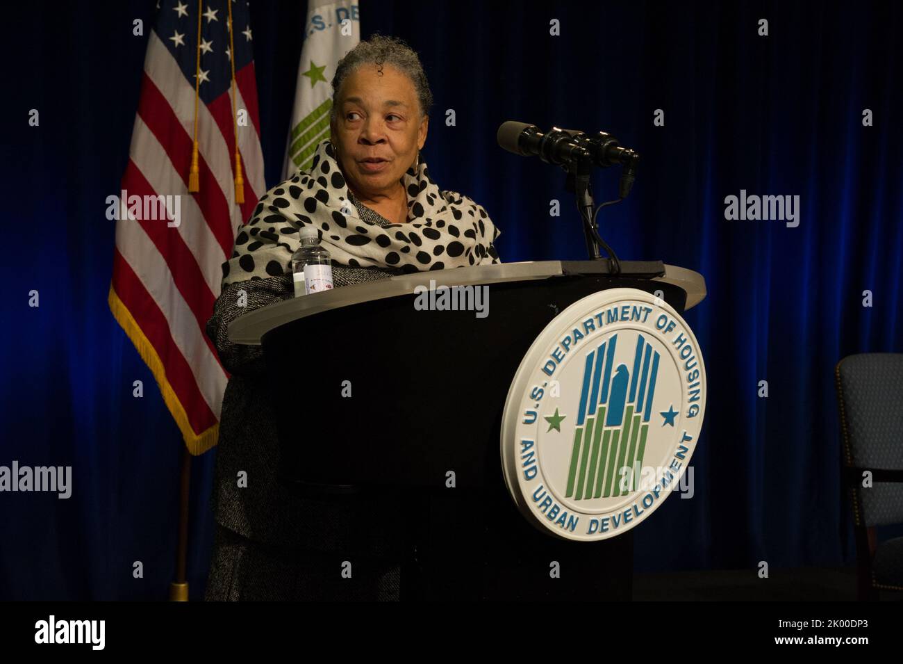 Federally Employed Women (FEW) Meeting at HUD headquarters, featuring ...