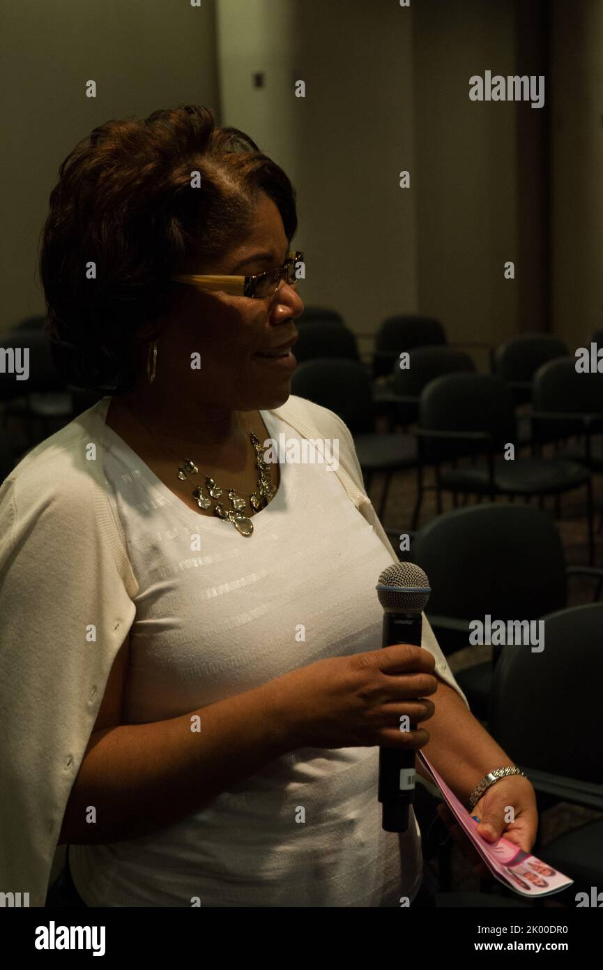 Federally Employed Women (FEW) Meeting at HUD headquarters, featuring ...