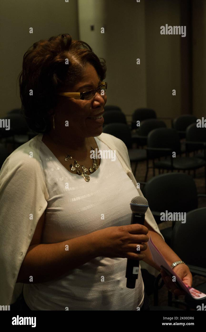 Federally Employed Women (FEW) Meeting at HUD headquarters, featuring ...