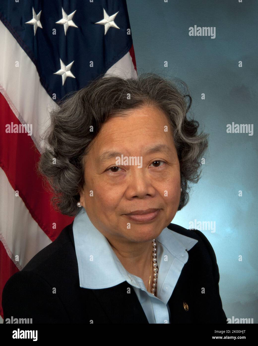 Principal roles hi-res stock photography and images - Alamy