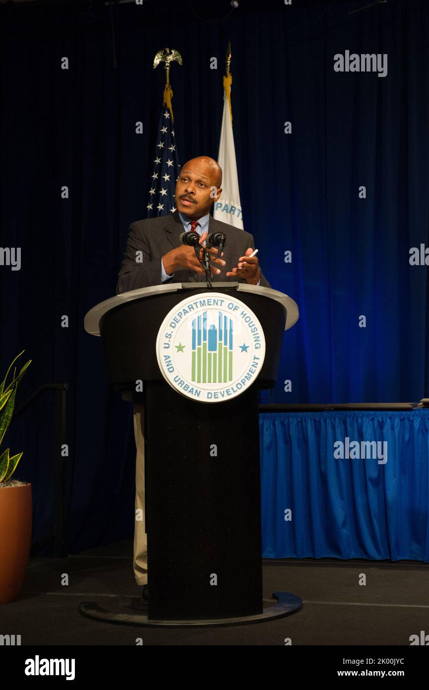 Office of the Chief Human Capital Officer (OCHCO) All-Hands Meeting ...