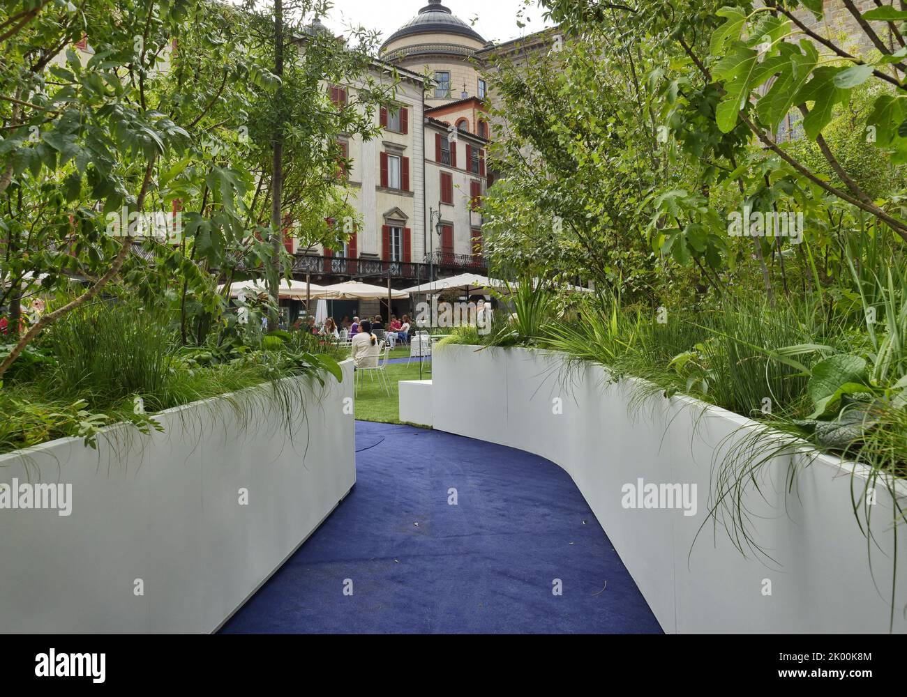 Bergamo old square covered with greenery staging by Cassian Schmidt for ...