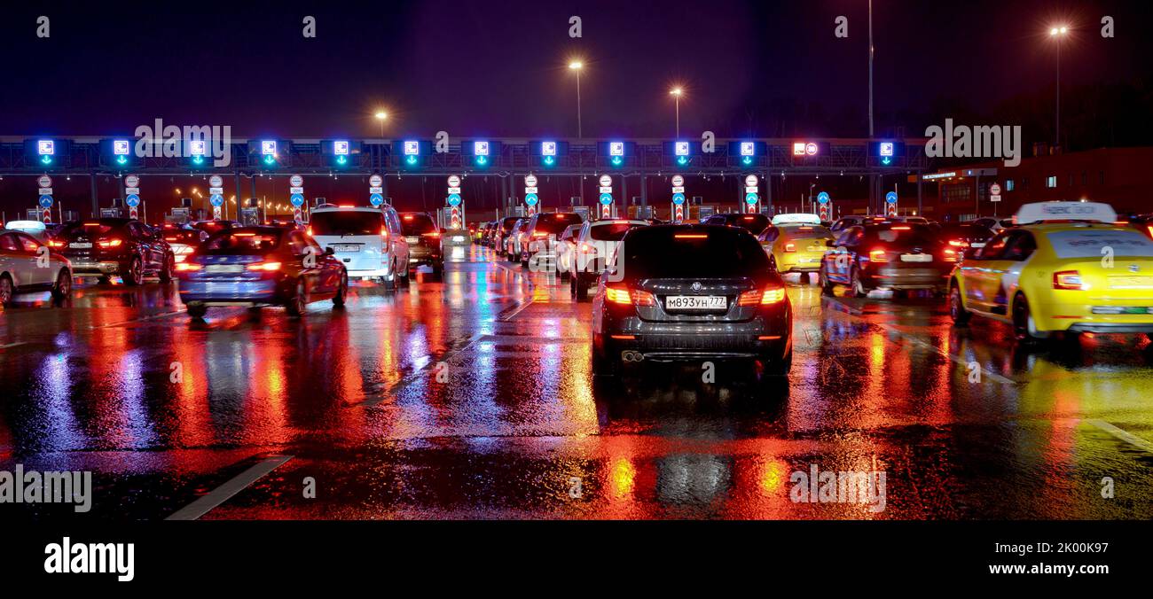 Motorway traffic on m11 motorway hi-res stock photography and images ...