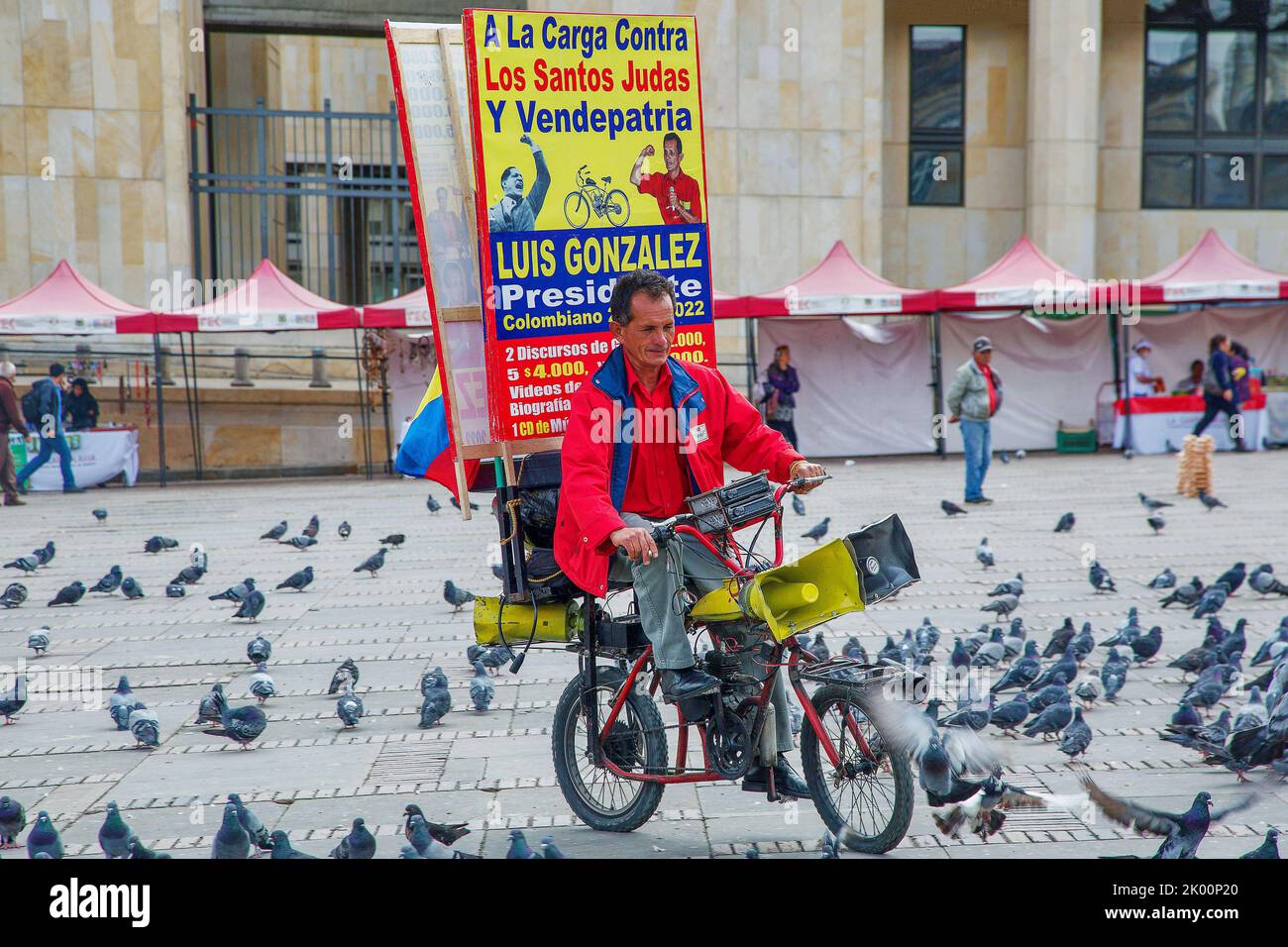 Louis gonzalez hi-res stock photography and images - Alamy